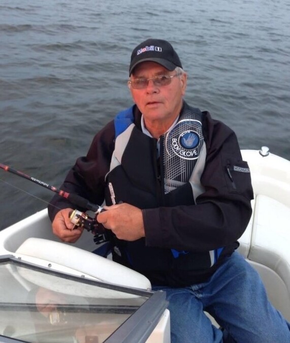 Ray Lee Obituary - TISDALE, SK | Barron's Funeral Chapel & Crematorium